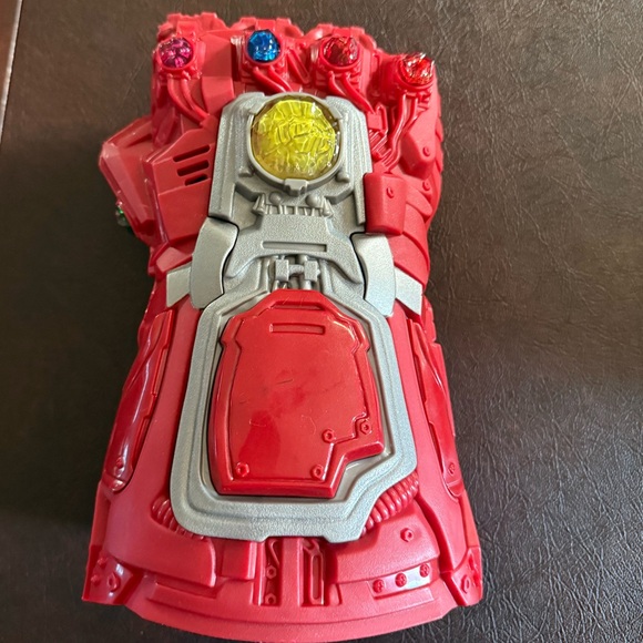 Marvel | Toys | Marvel Red And Silver Action Gauntlet | Poshmark
